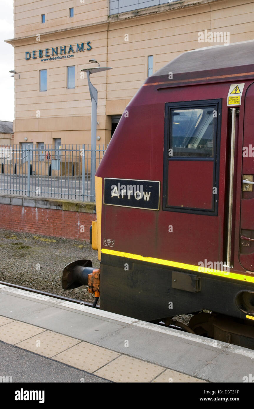 class 67 diesel-electric locomotive,67017,arrow,inverness station ...