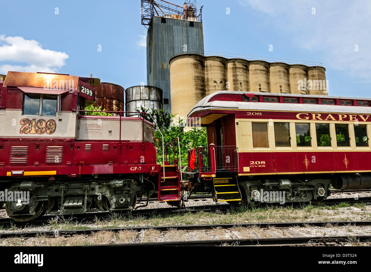 Vinny, 1953 GP-7 Diesel Locomotive, Grapevine Vintage Railroad ...