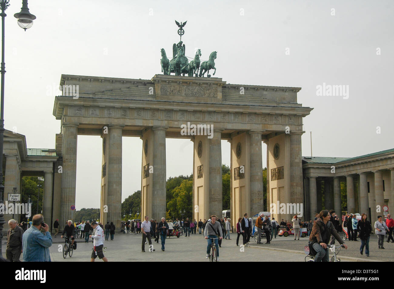 Germany, Berlin The 'Quadriga' statue of the Goddess of Victory by ...
