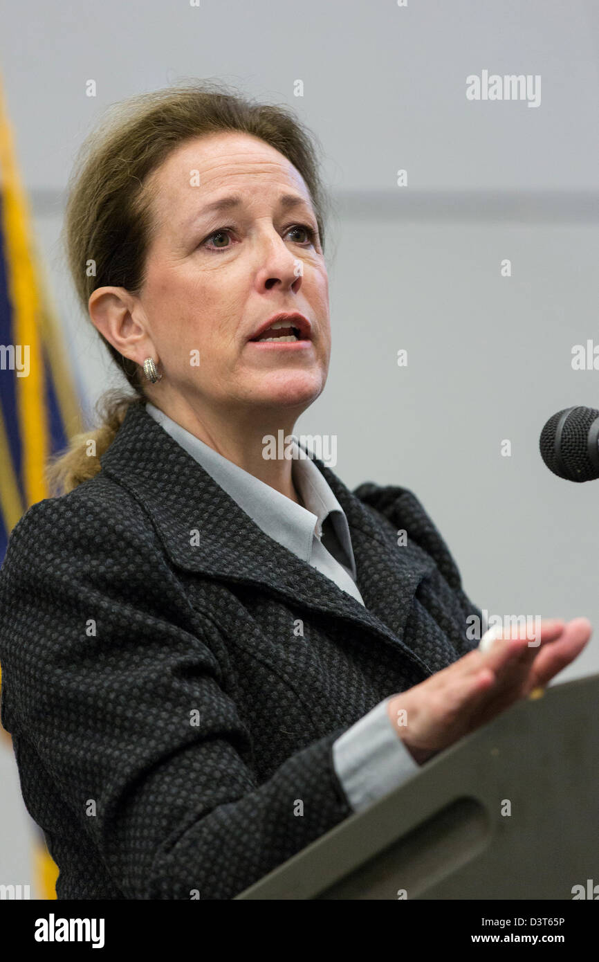 2013 elizabeth hi-res stock photography and images - Alamy