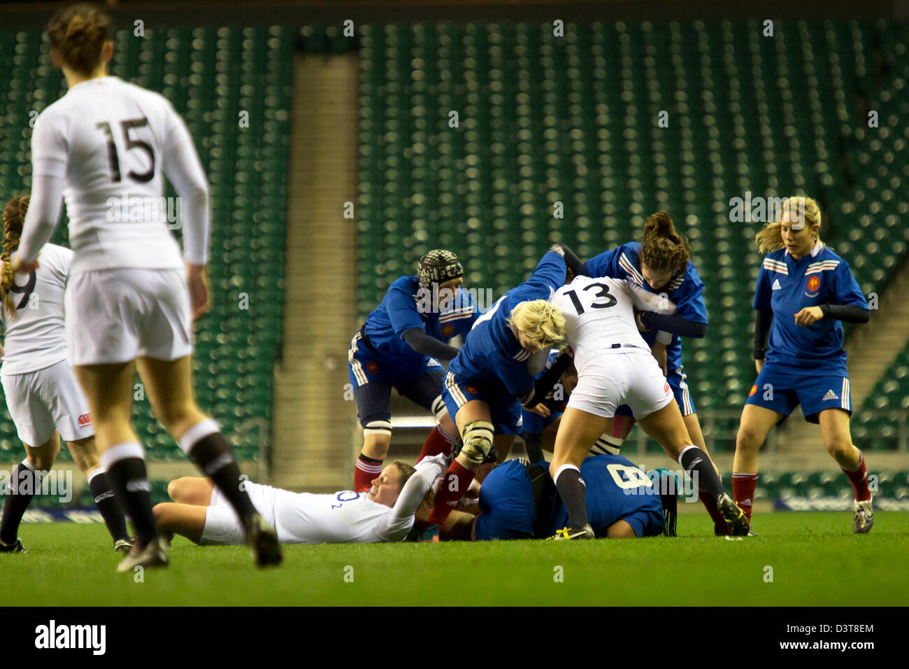 Abigail Chamberlain (Eng No. 13) in a ruck, England v France Women's ...
