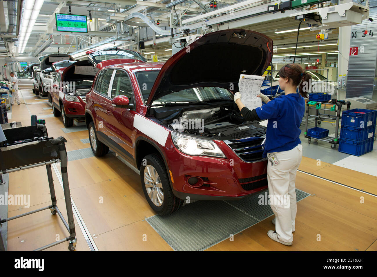 Wolfsburg, Germany, the production of the VW Tiguan, Volkswagen AG ...
