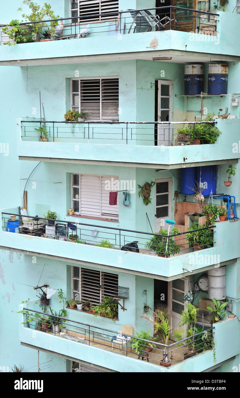 Facade with balconies, Havana, Cuba Stock Photo - Alamy