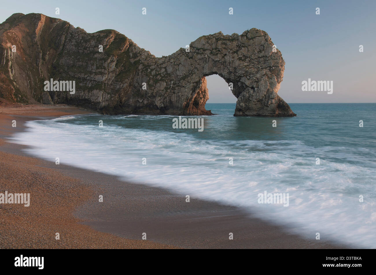 Beautiful natural arches on beaches hi-res stock photography and images ...