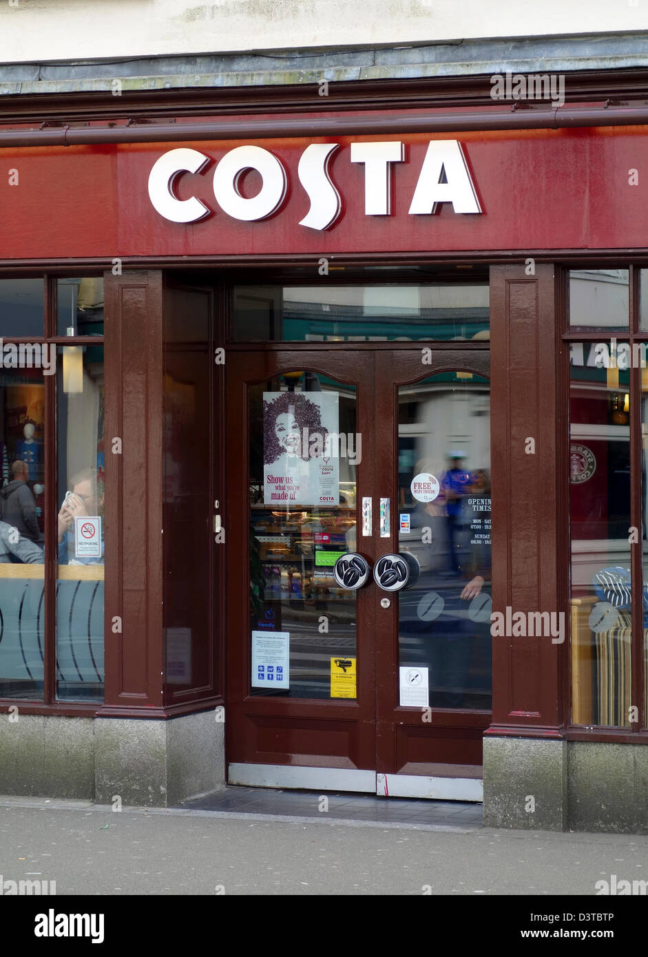 A Costa coffee shop Stock Photo - Alamy