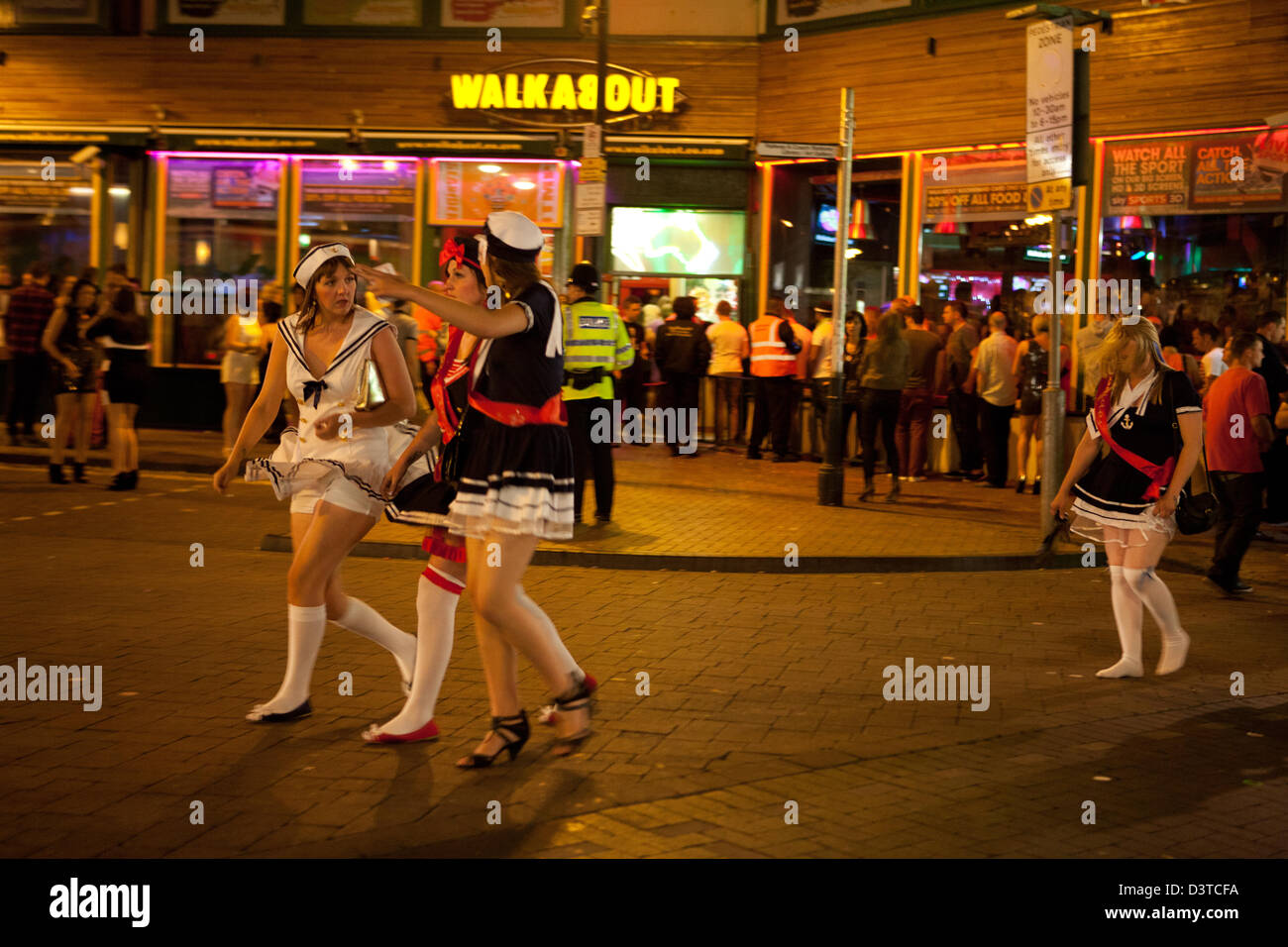 Blackpool at night hi-res stock photography and images - Alamy