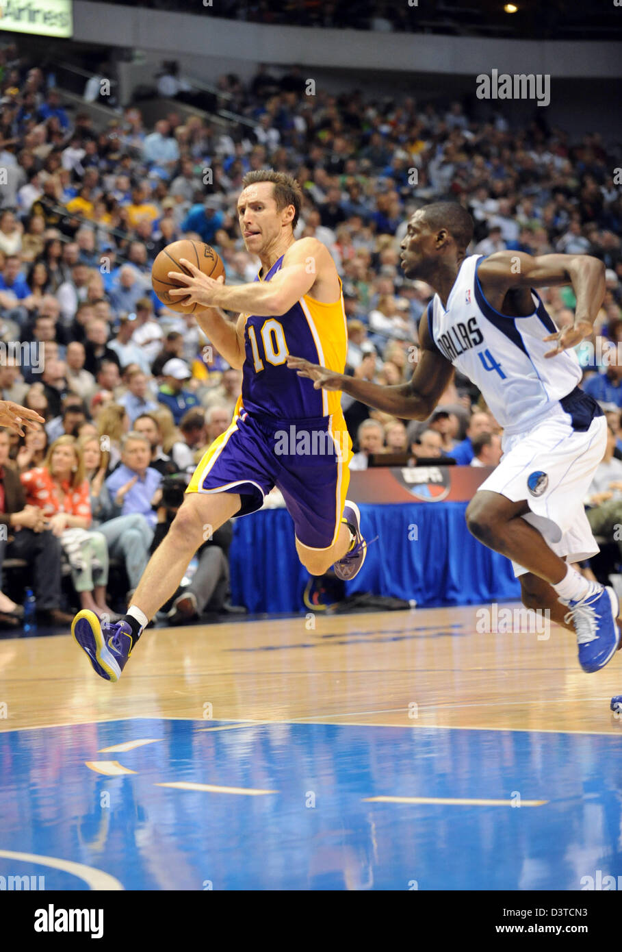 Steve Nash Basketball High Resolution Stock Photography and Images - Alamy