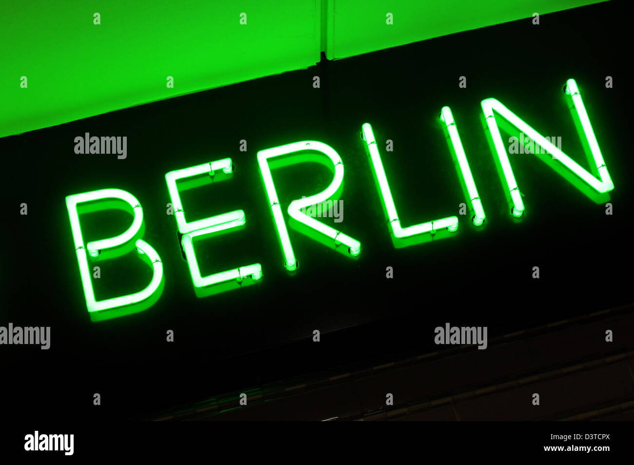 Berlin city night illuminated letters hi-res stock photography and ...
