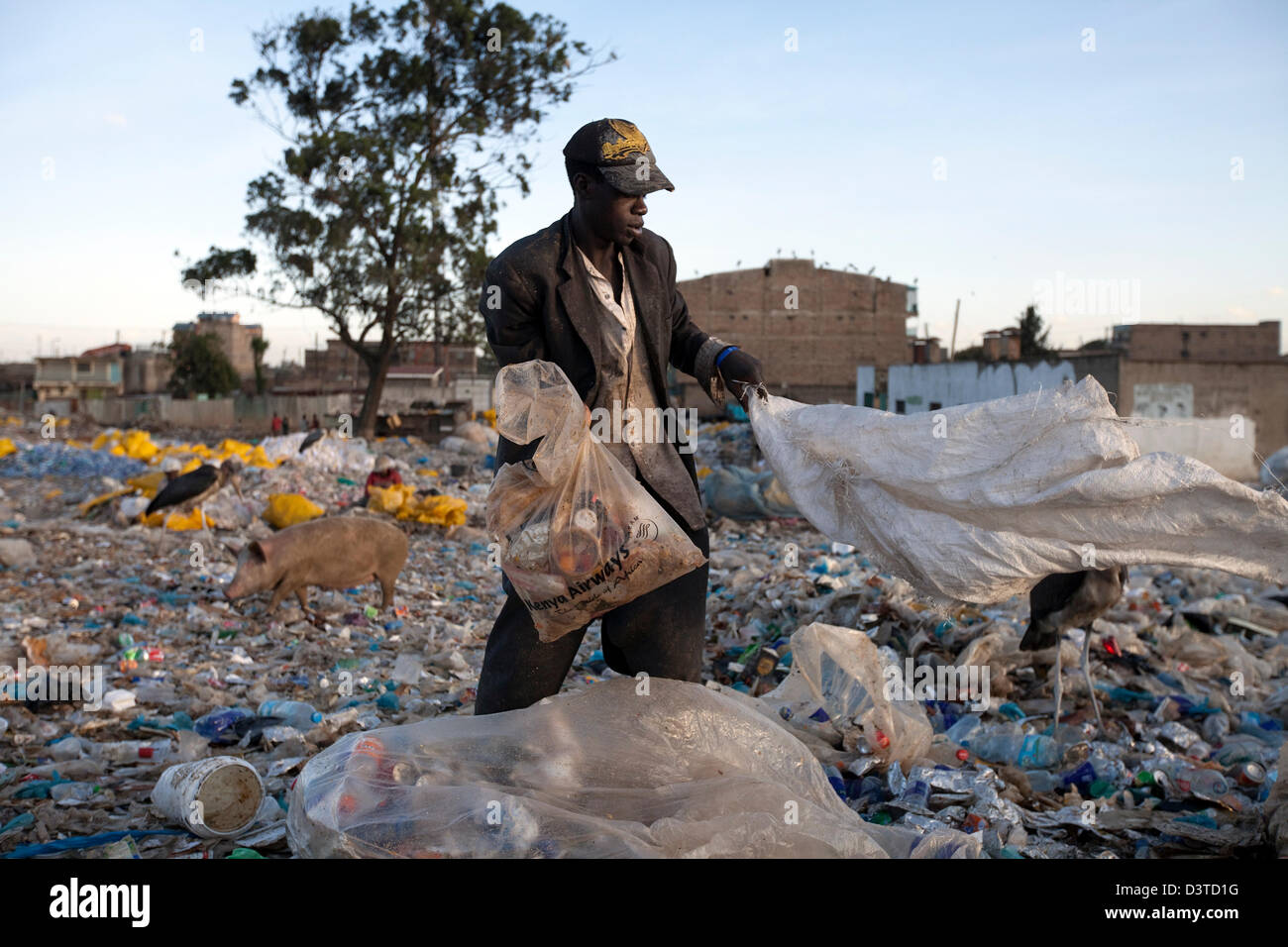 Dandora kenya hi-res stock photography and images - Alamy