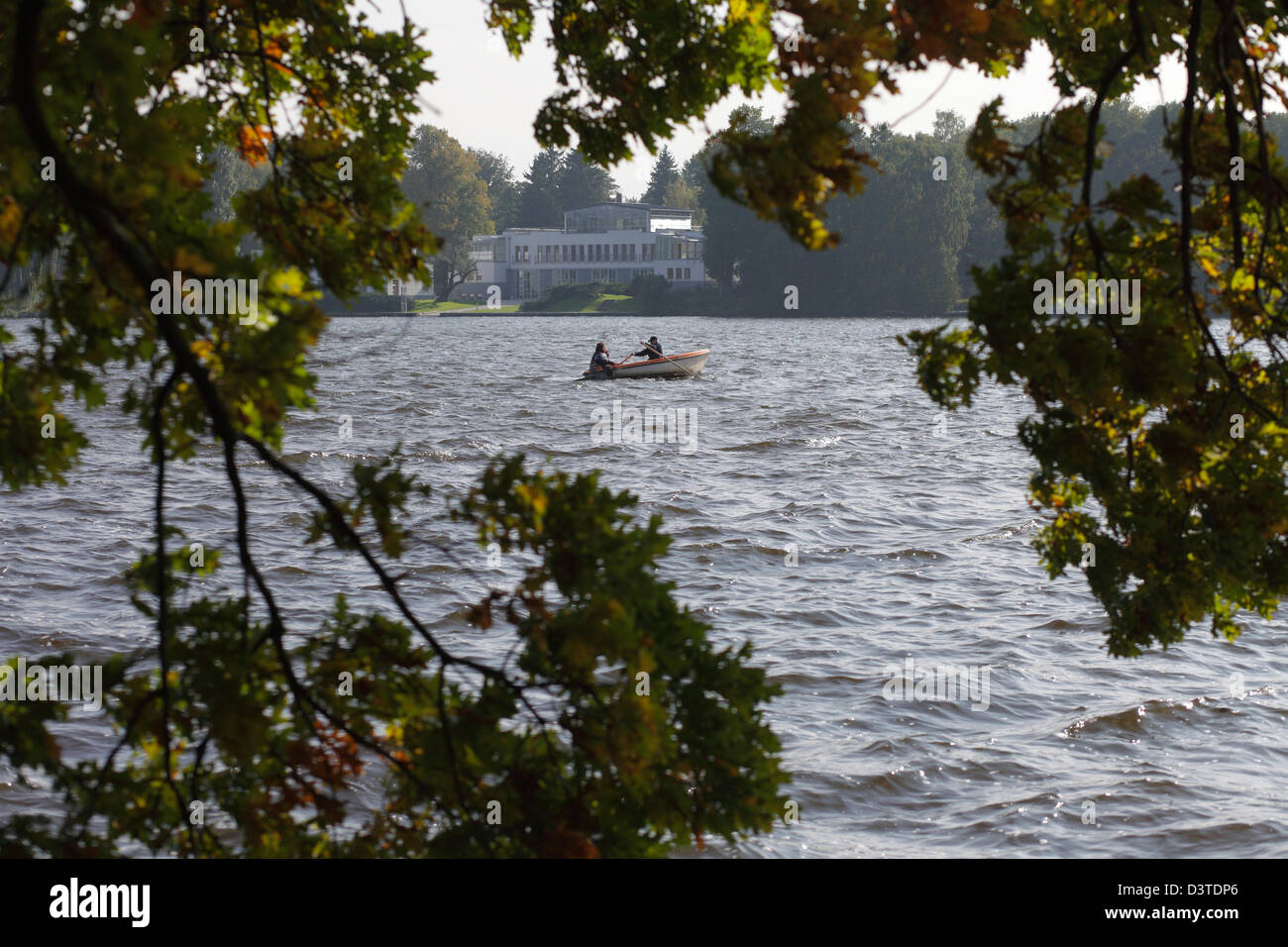 Men in a rowboat hi-res stock photography and images - Alamy