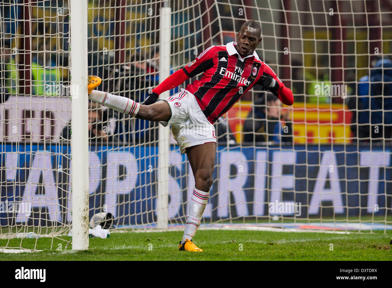 Mario balotelli inter hi-res stock photography and images - Alamy