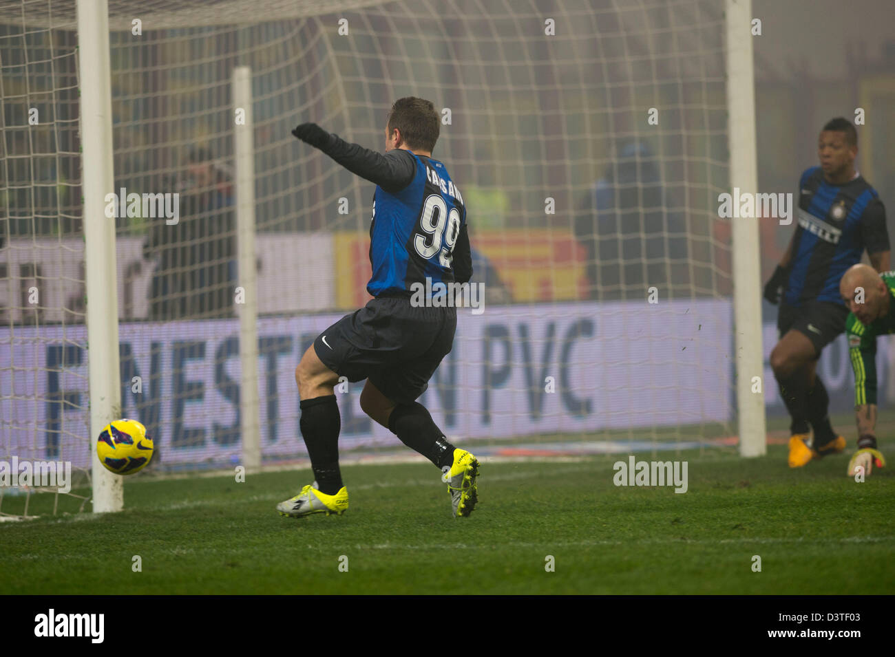 Antonio cassano inter milan hi-res stock photography and images - Alamy