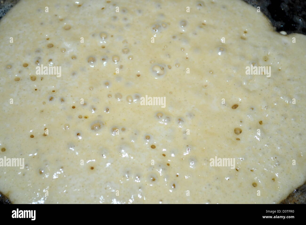 Mix pan hi-res stock photography and images - Alamy