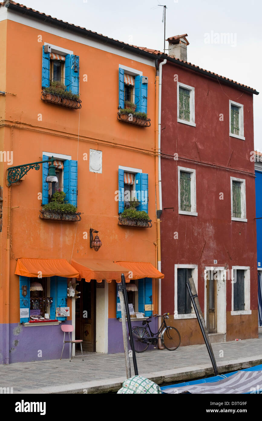 Colorfully painted houses on Burano in the venetian Lagoon Italy Stock ...