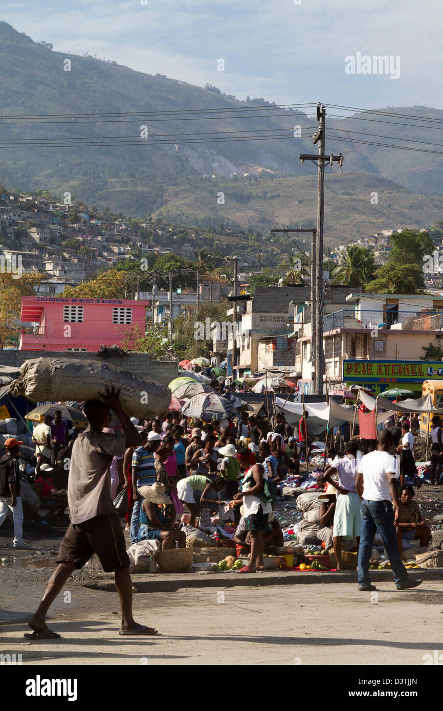 A market in Port-au-Prince ,Haiti Stock Photo - Alamy