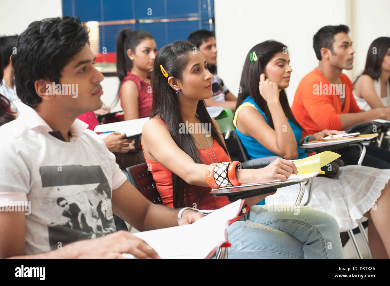 University students studying in a classroom Stock Photo - Alamy