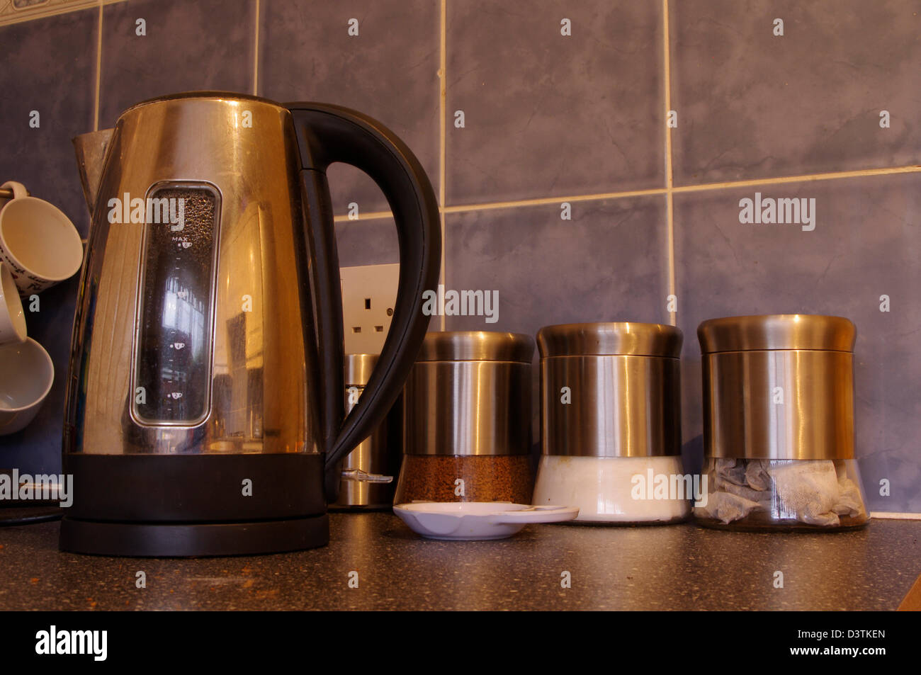 Kitchen kettle hi-res stock photography and images - Alamy