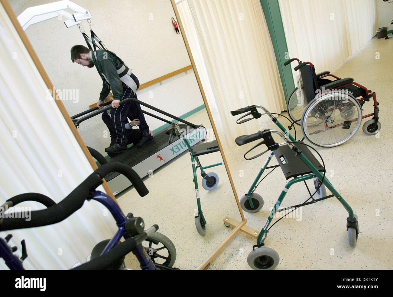 Locomat hi-res stock photography and images - Alamy