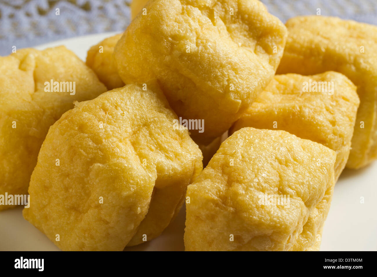Food deep fried vegetarian hi-res stock photography and images - Alamy