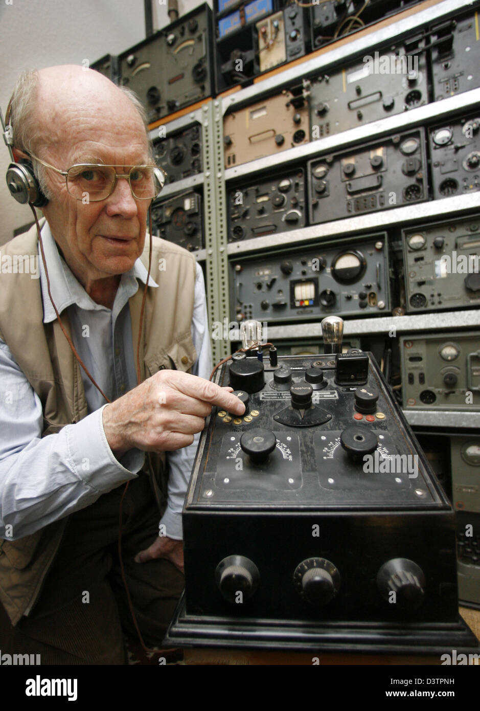 Wireless equipment collector and historian Hans Richter operates a WWI ...