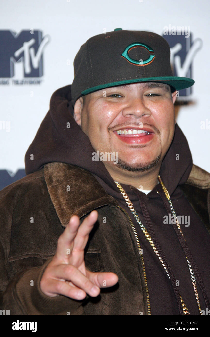 Rapper Fat Joe poses on the red carpet at Bella Center during the MTV ...