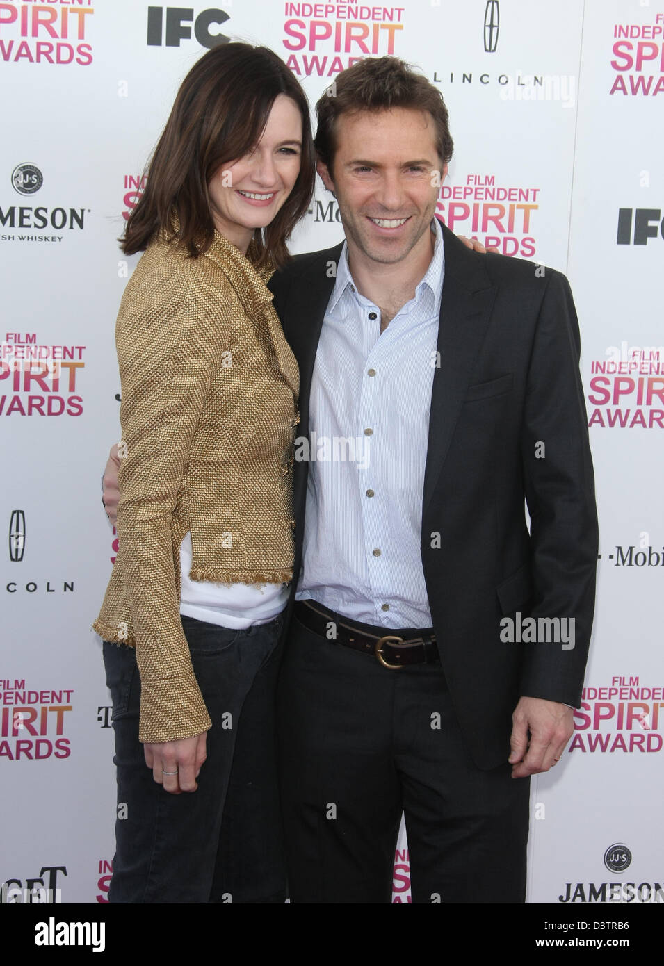 EMILY MORTIMER & ALESSANDRO NIVOLA 2013 FILM INDEPENDENT SPIRIT AWARDS ...