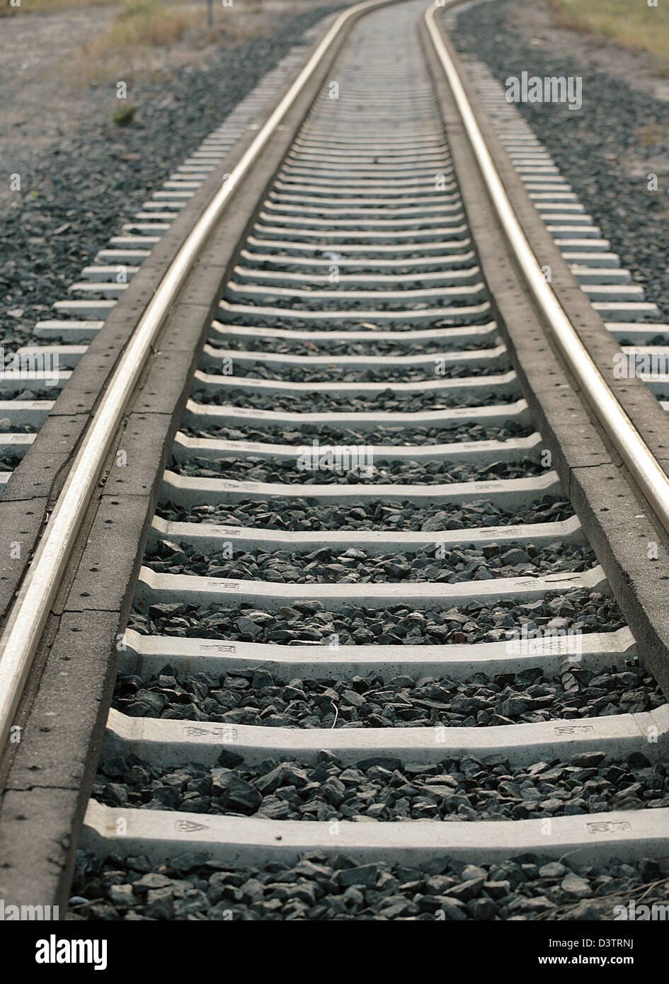 The photo shows narrow one-way railway tracks in Frankfurt Main ...