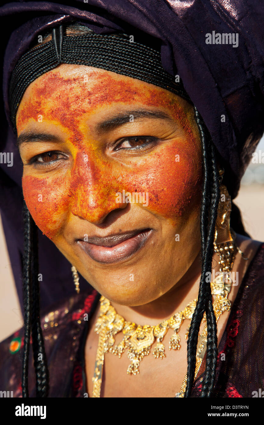 Wodaabe woman hi-res stock photography and images - Alamy