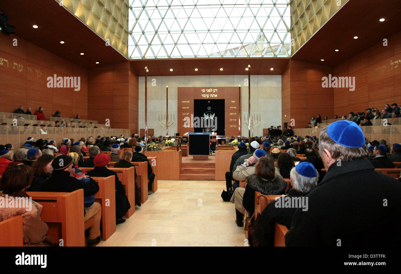 Visitors shown inside the new jewish centre at the new synagogue in ...