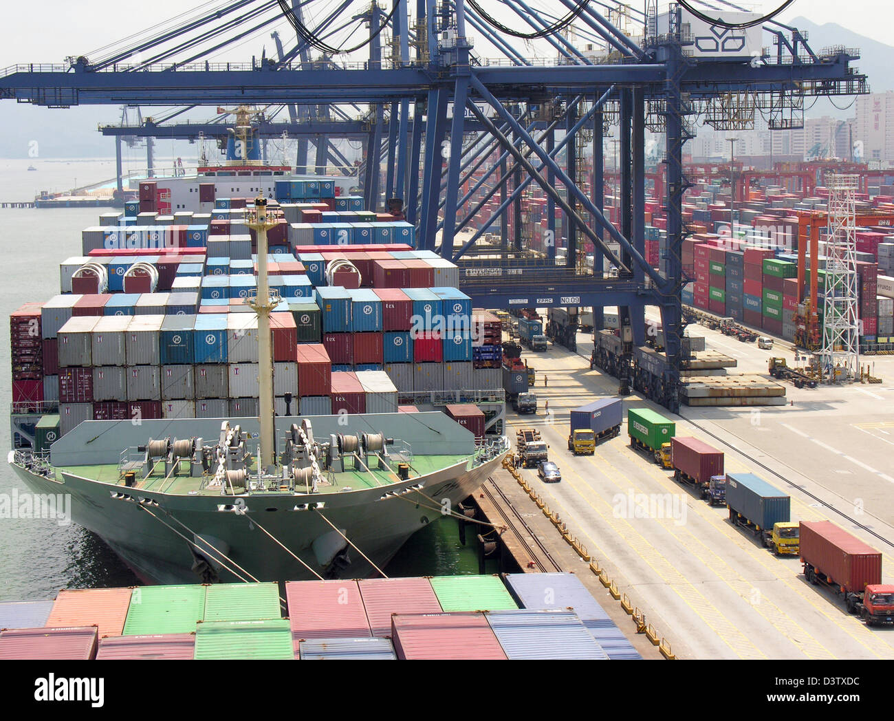 Yantian Stock Photos & Yantian Stock Images - Alamy