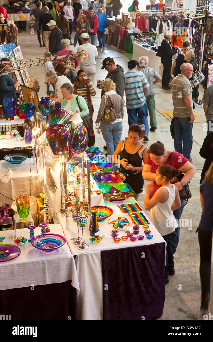 Canberra Australia City Bus High Resolution Stock Photography and Images - Alamy