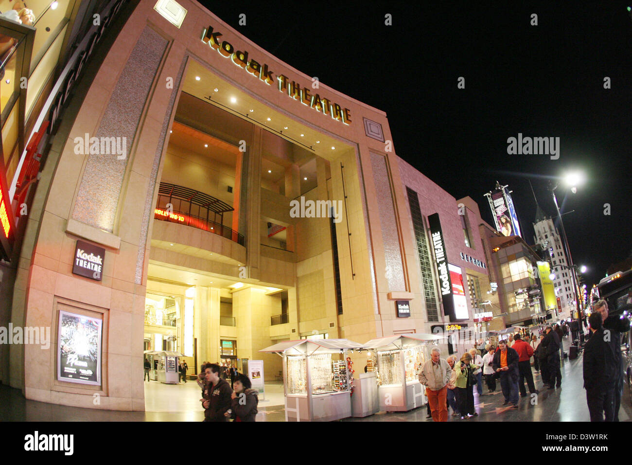 Kodak theatre hollywood picture hi-res stock photography and images - Alamy