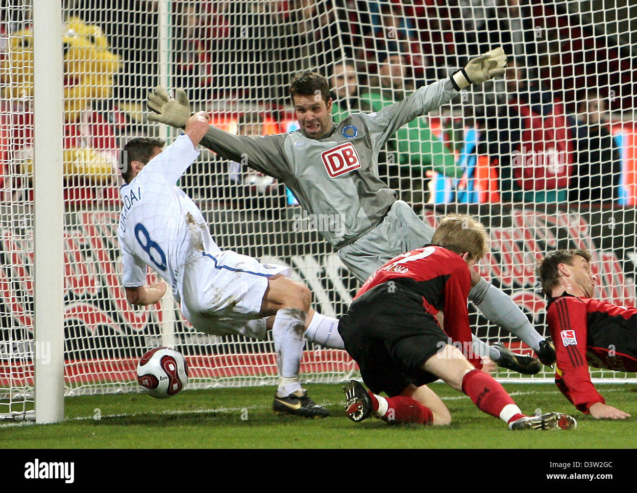 Bernd schneider germany bayer leverkusen hi-res stock photography and ...