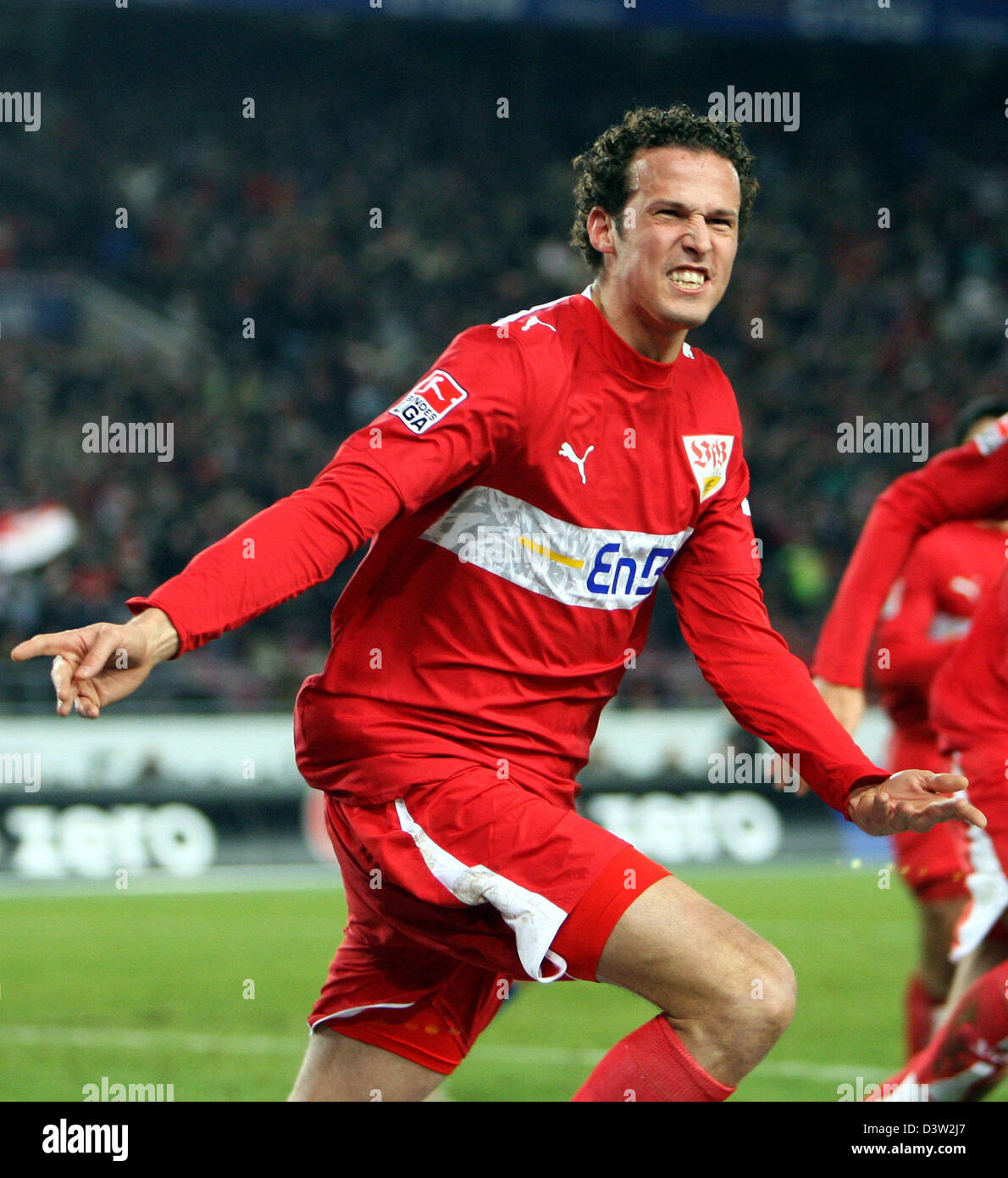 Stuttgart's Marco Streller (C) cheers his 1-0 lead and winner during ...
