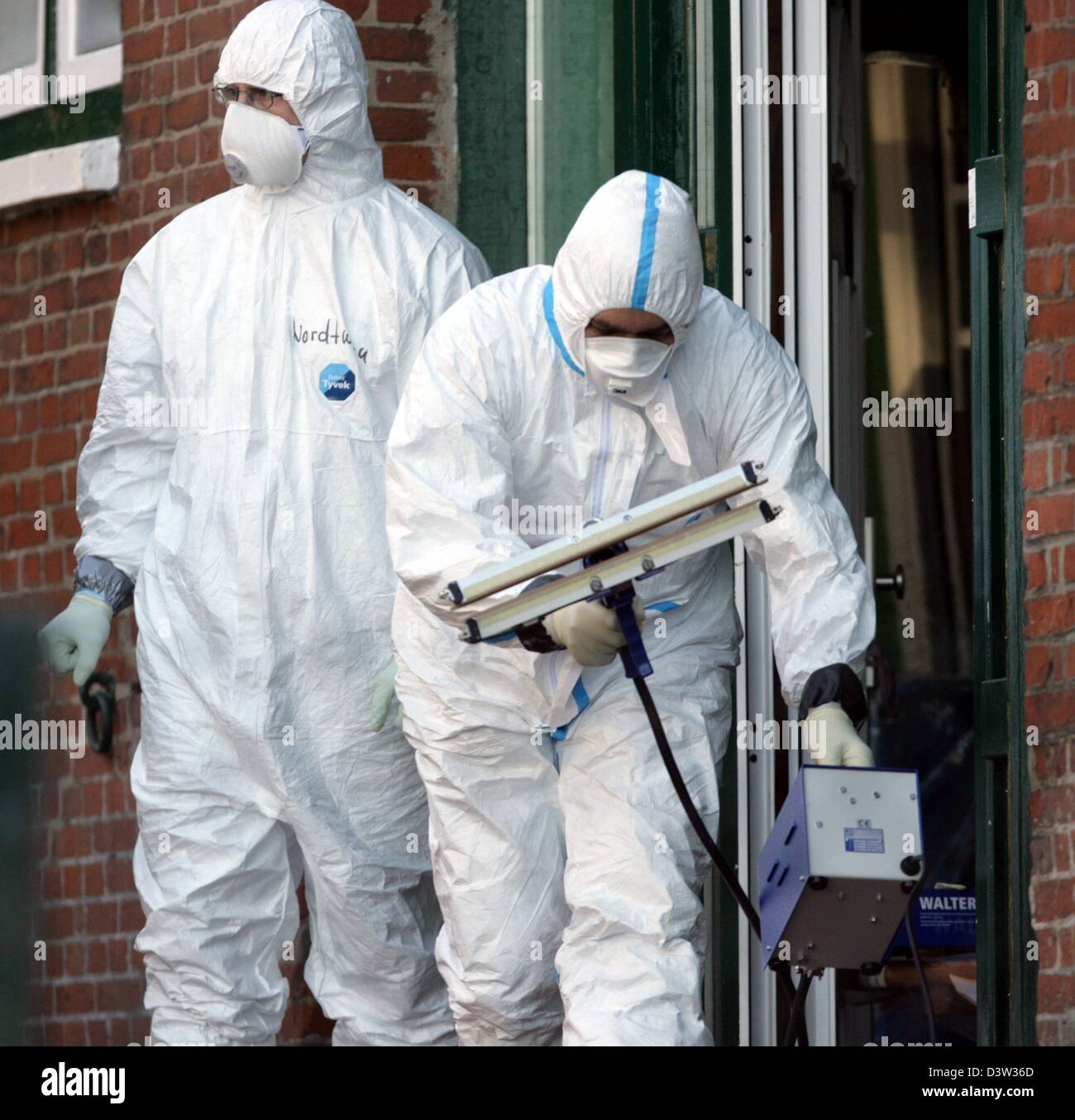 Staff of the Federal Criminal Police Office (BKA) and the Federal ...
