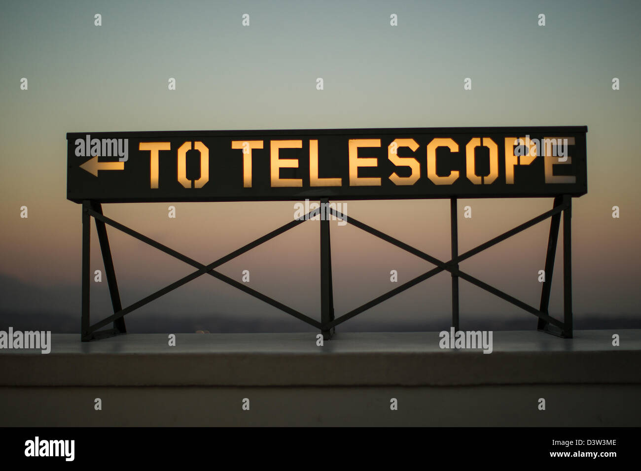 The Griffith Observatory To Telescope sign Stock Photo - Alamy