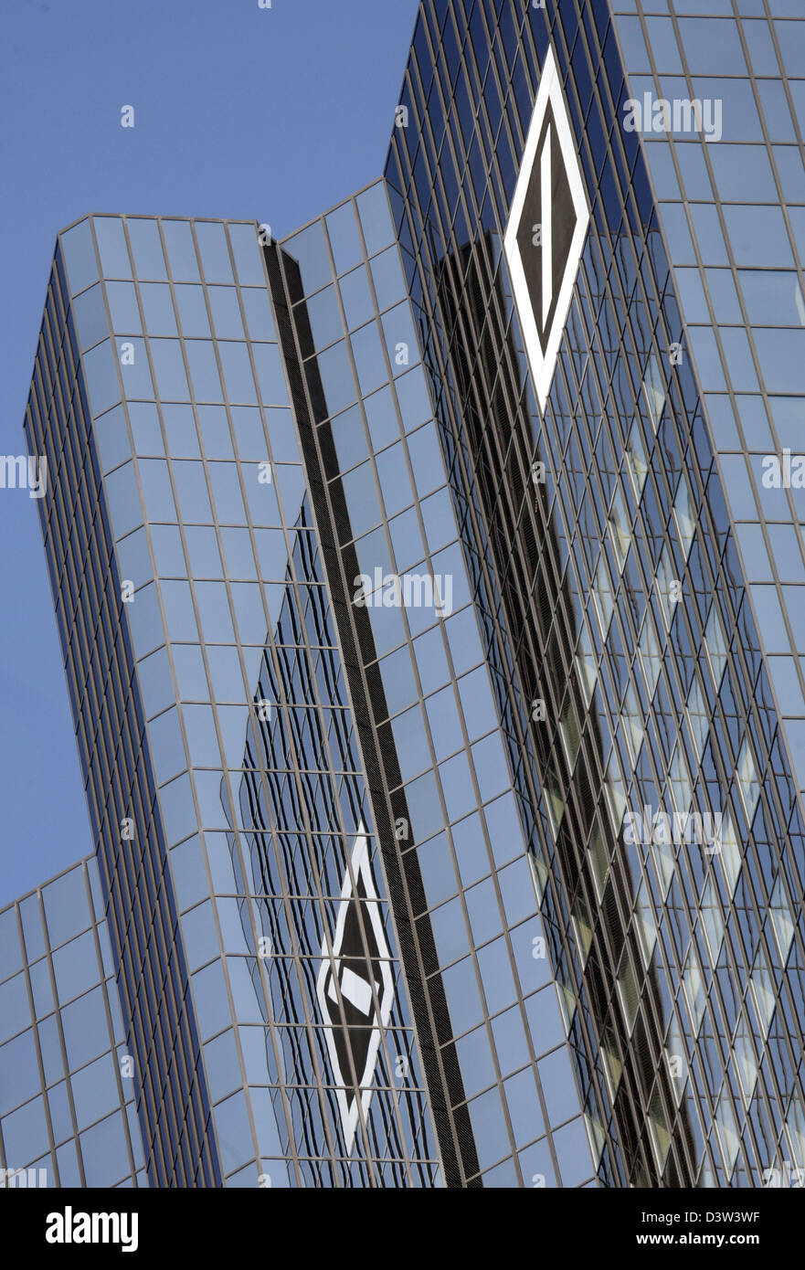 The photo shows the facade of the Deutsch Bank headquarters with the ...