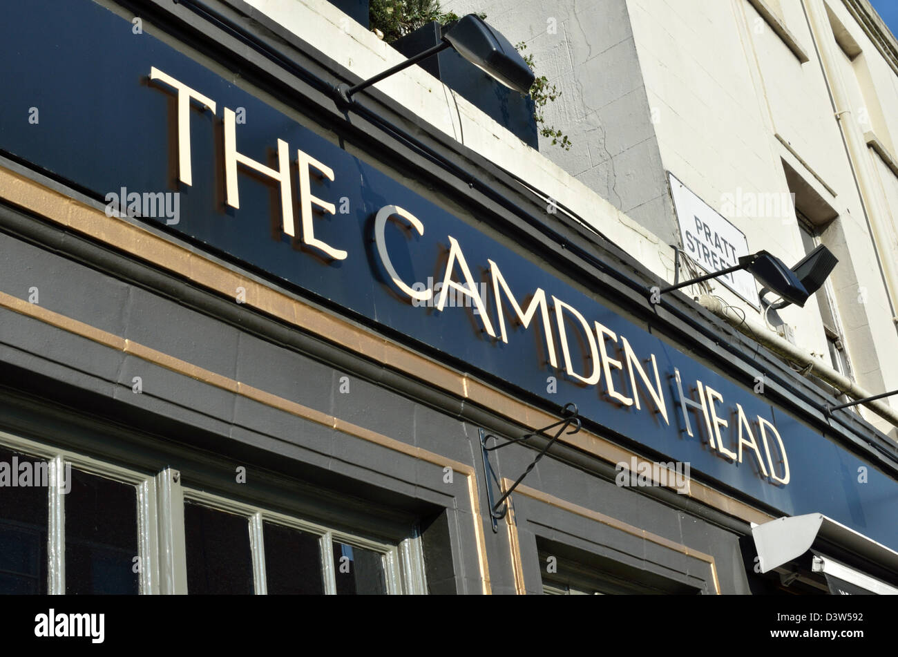 The Camden Head pub in Camden Town, London, UK Stock Photo - Alamy