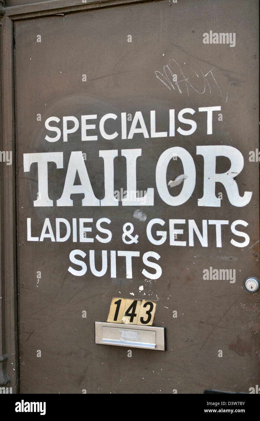 Ladies tailor hi-res stock photography and images - Alamy