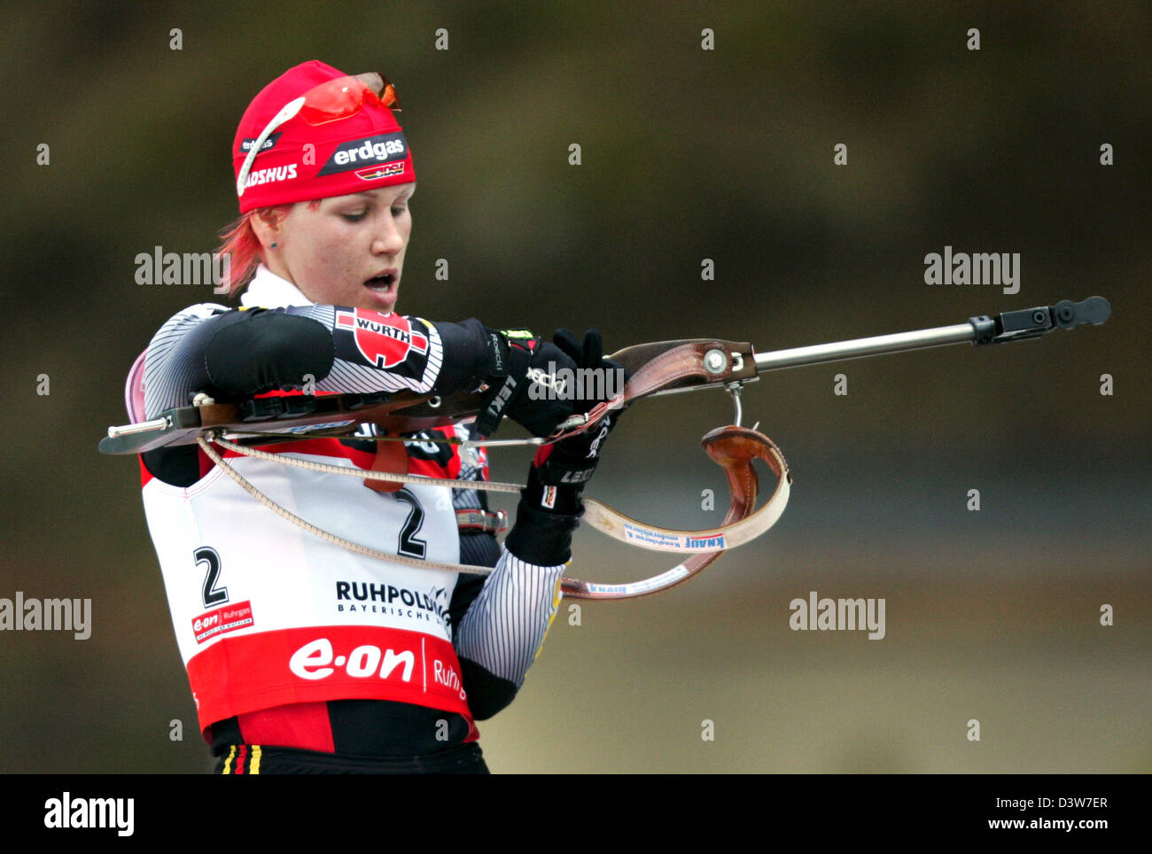 German Kati Wilhelm reloads her rifle during the 12,5 km mass start ...