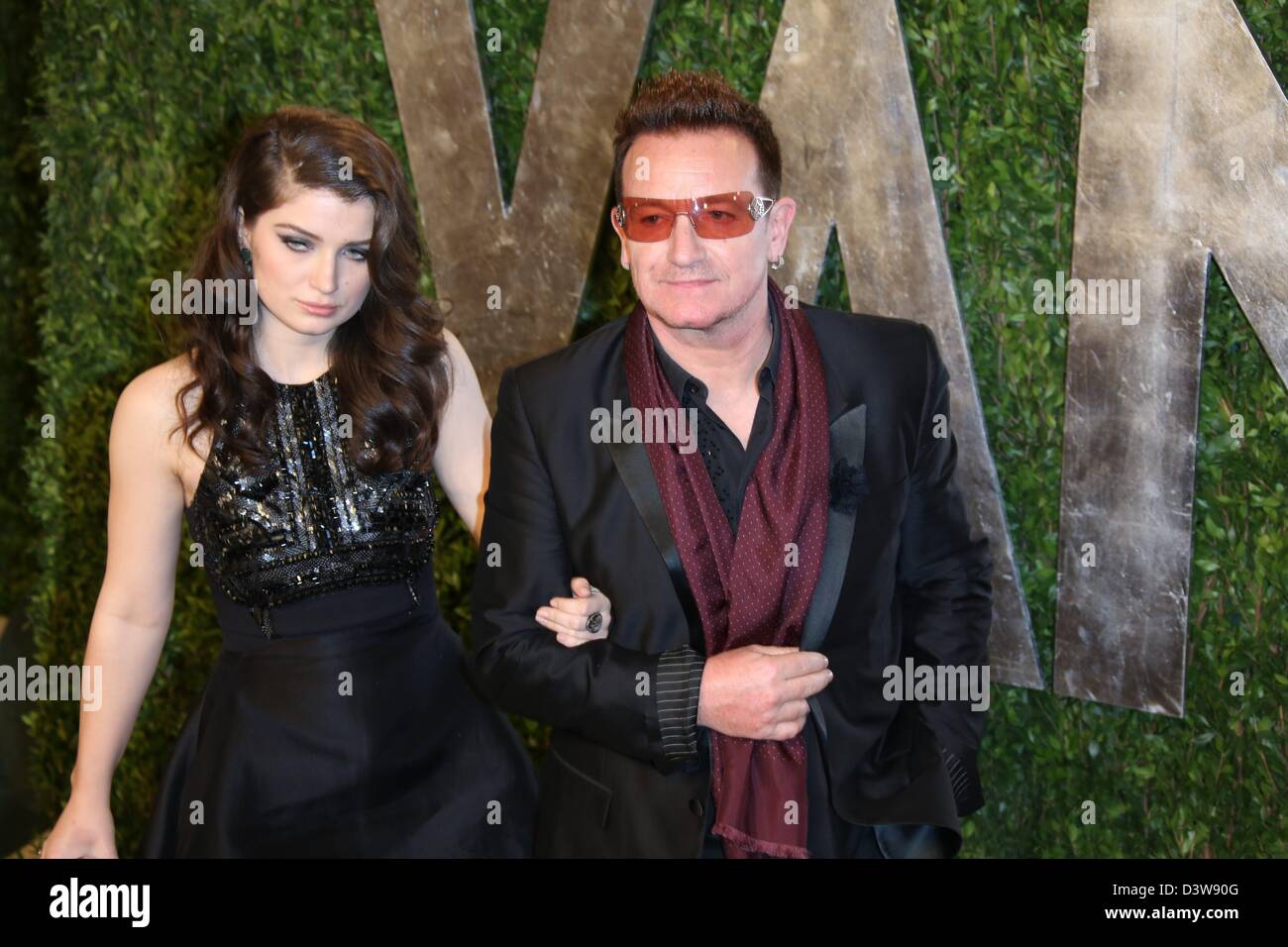 Los Angeles, USA. 24th February 2013. Singer Bono and his daughter Eve ...