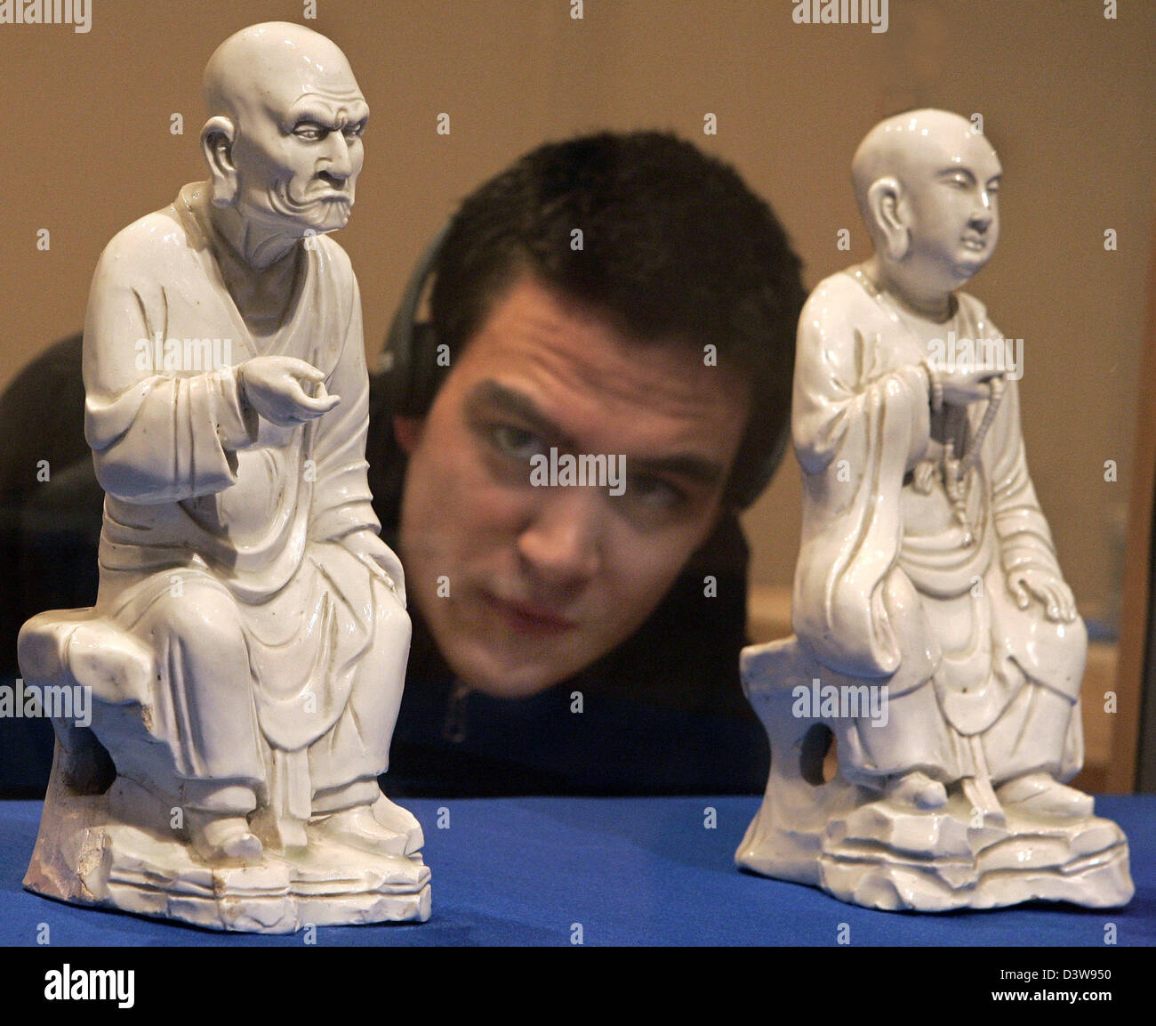 Great liao dynasty hi-res stock photography and images - Alamy