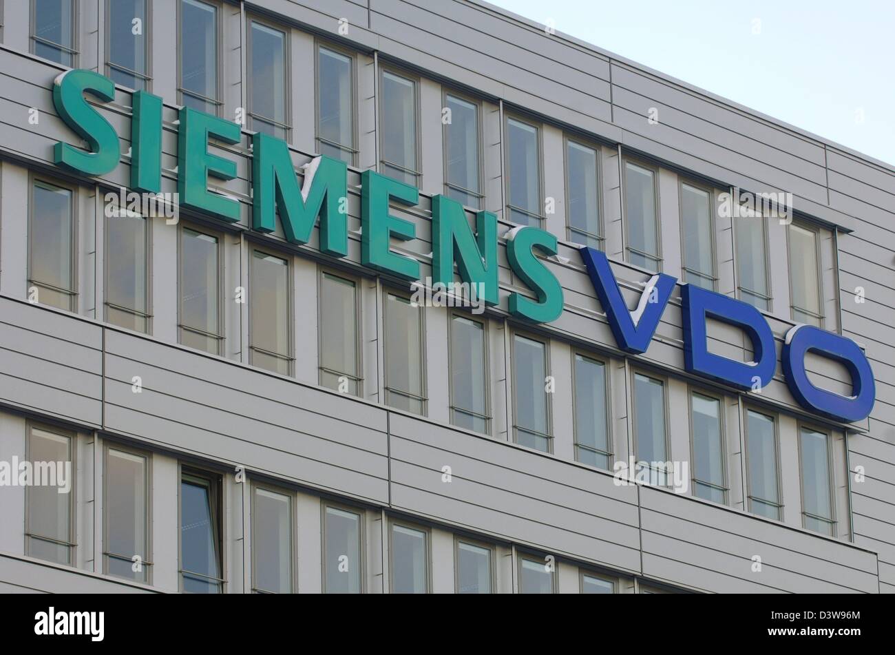 The headquarters of Siemens VDO pictured in Regensburg, Germany, Friday, 26 January 2007 ...