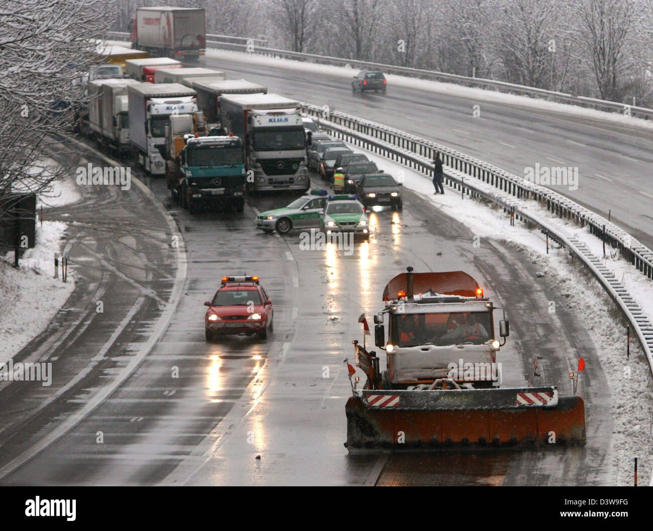 Clearing snow from motorway hi-res stock photography and images - Alamy