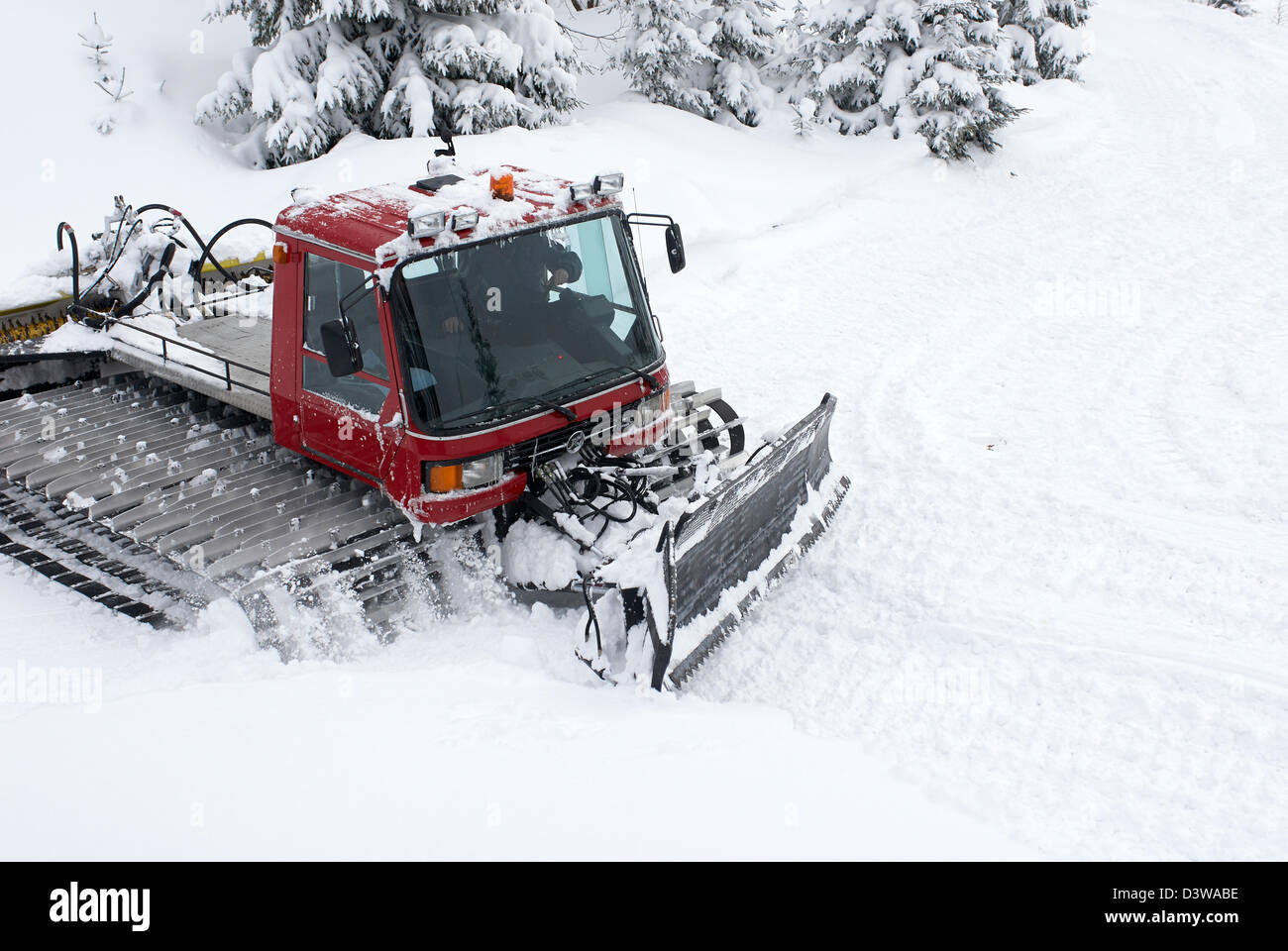 Snow groomer on mountain, winter season, heavy snow Stock Photo - Alamy