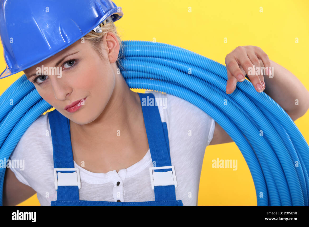 Shoulder yellow hi-res stock photography and images - Alamy