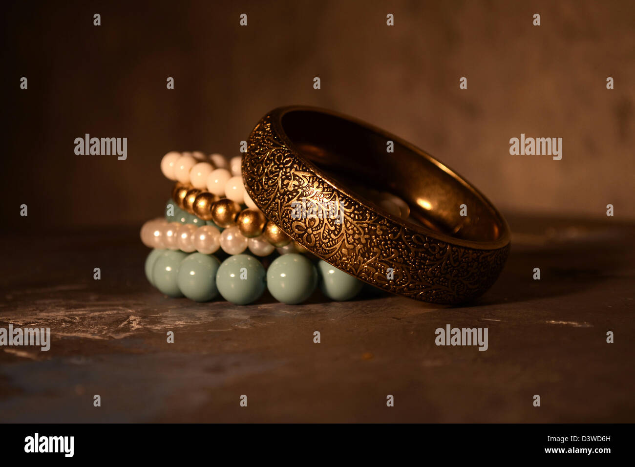 Stacked beads hi-res stock photography and images - Alamy