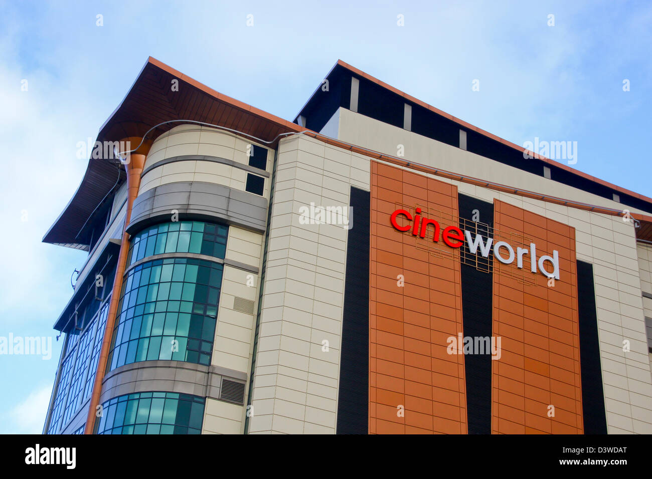 Cineworld multiplex cinema Glasgow. World's tallest cinema and busiest ...