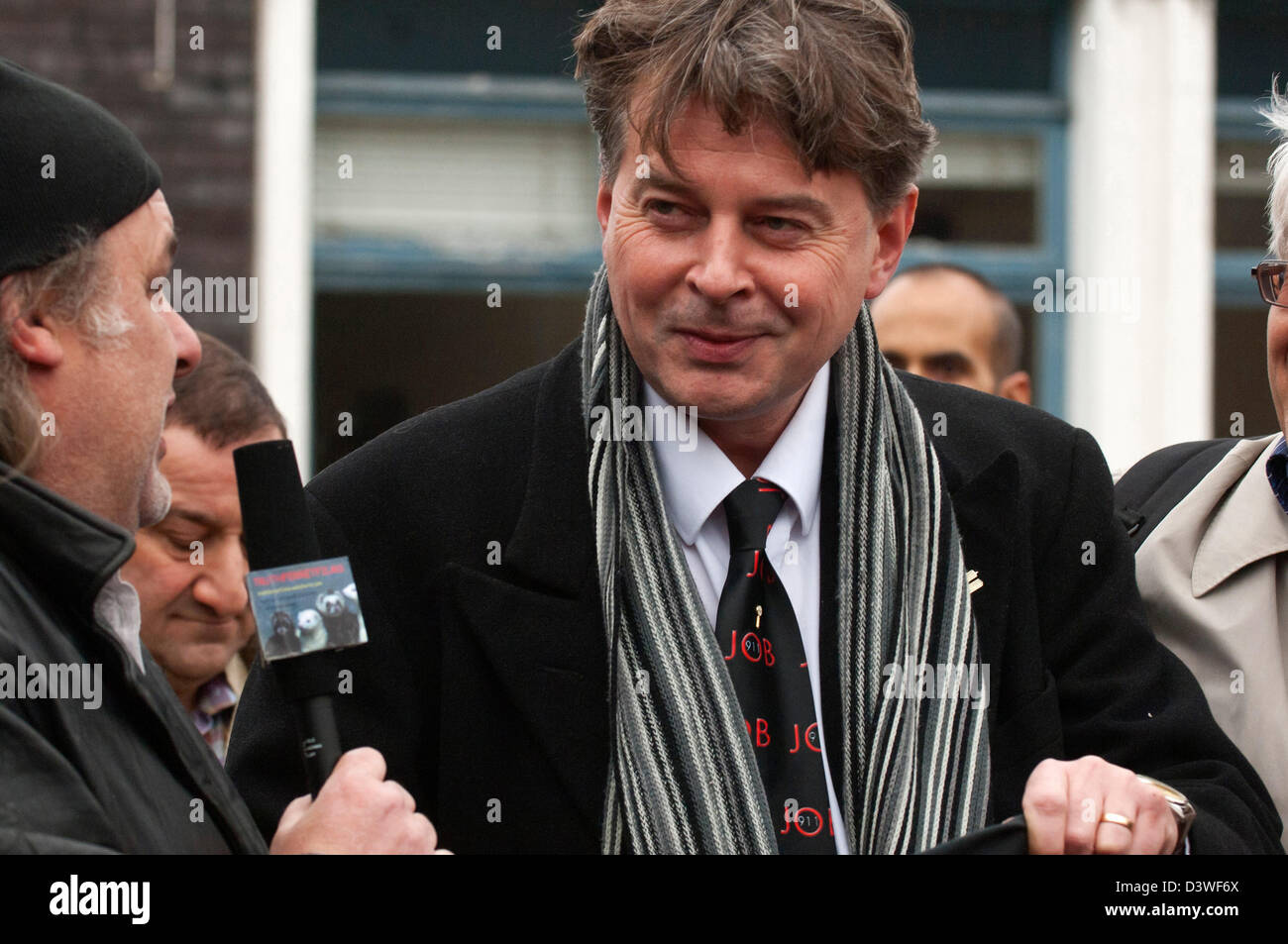 9 11 2001 tv hi-res stock photography and images - Alamy