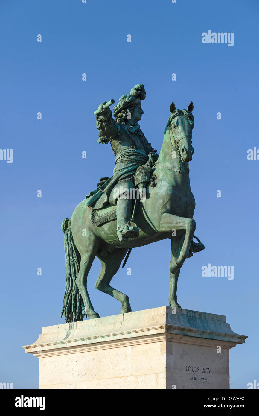 Statue of Louis XIV, Sun King, at Palace of Versailles, France Stock ...